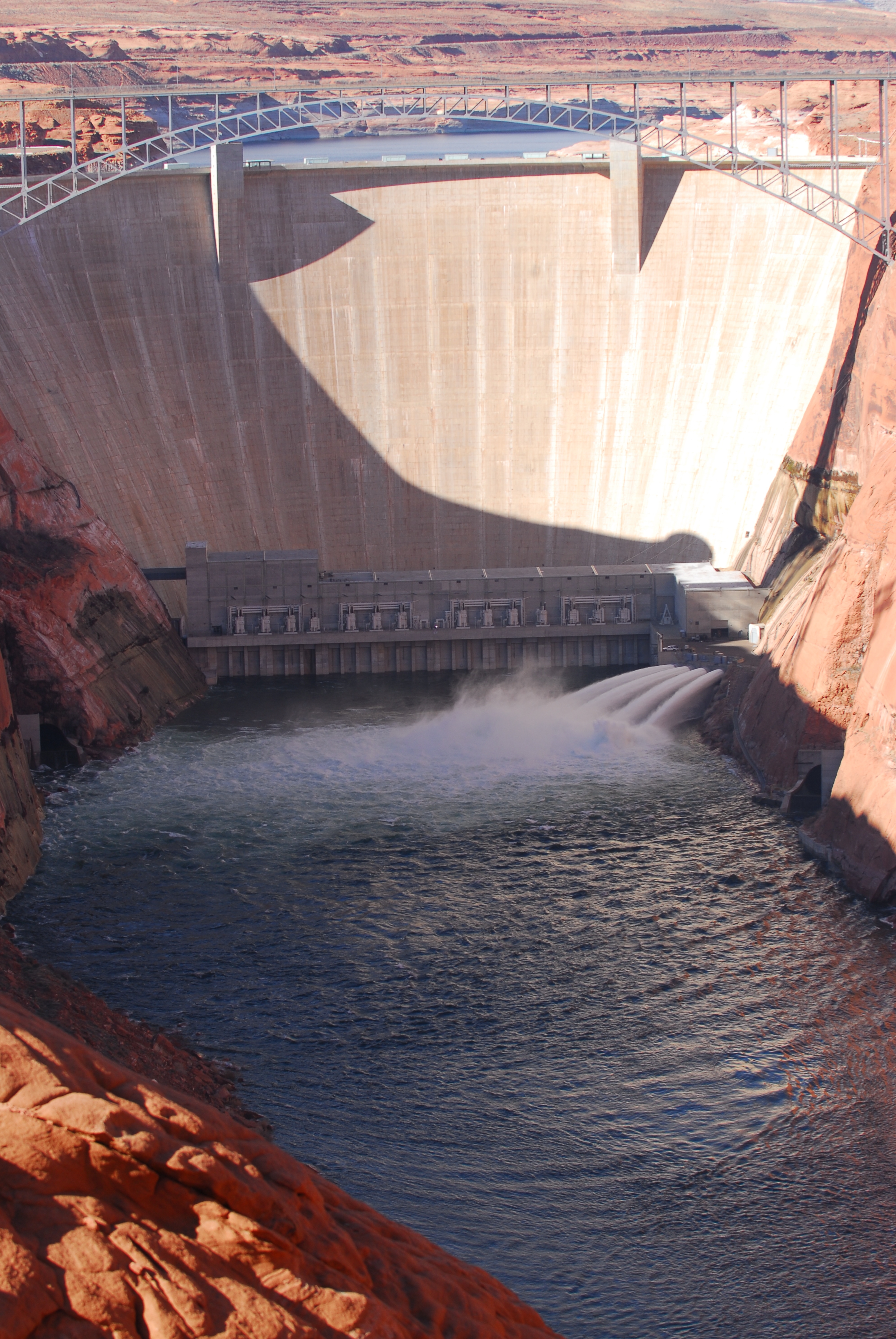 Tributaries may reset the legacy of dams in large rivers – The Applied ...