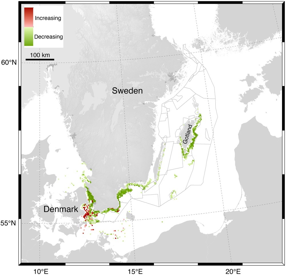 Combining seascape connectivity with cumulative impact assessment to ...
